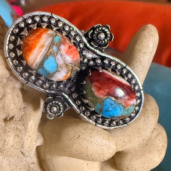 SouthWestArtisans | Jewelry | Magnificent Colors In This Spiny Oyster ...